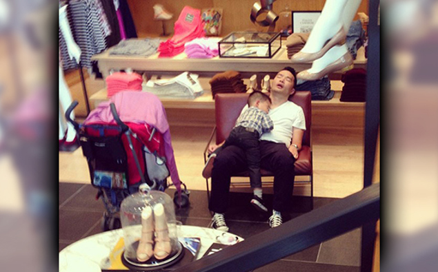 Hilarious Photos That Prove Men HATE Shopping!